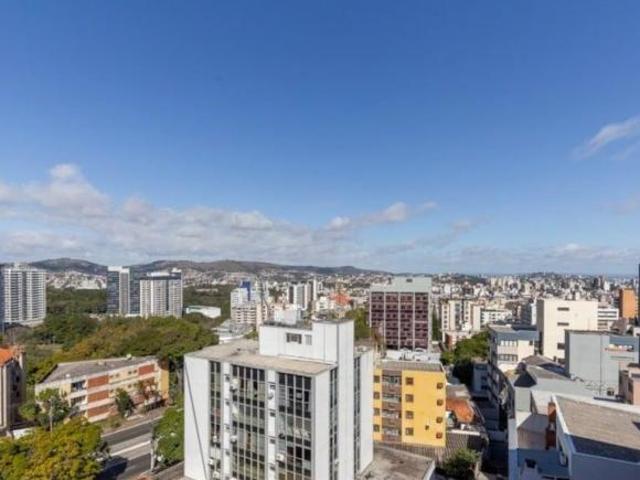 Apartamento à venda no bairro Petrópolis Porto Alegre/RS