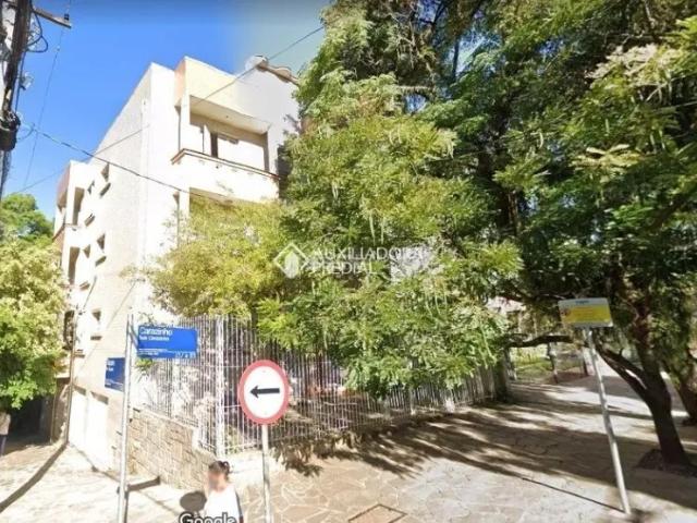 Apartamento à venda no bairro Petrópolis com 58m² e 2 dormitórios/quartos disponíveis