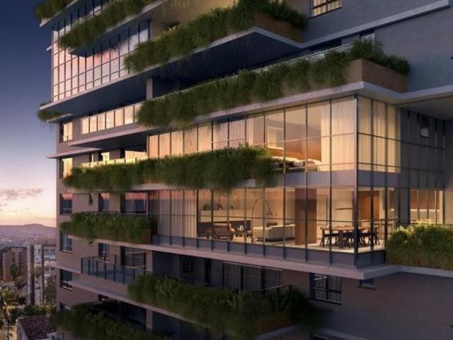 Apartamento à venda no Bairro Petrópolis com 3 ou 4 quartos em Porto Alegre