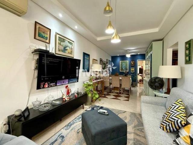 Apartamento à venda no bairro Ponta da Praia