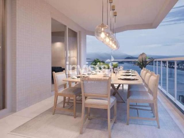 Apartamento à venda no bairro Ponta da Praia