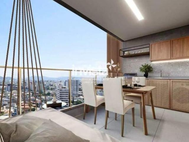 Apartamento à venda no bairro Ponta da Praia