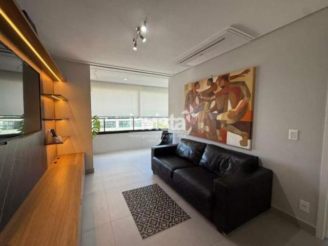 Apartamento à venda no bairro Ponta da Praia
