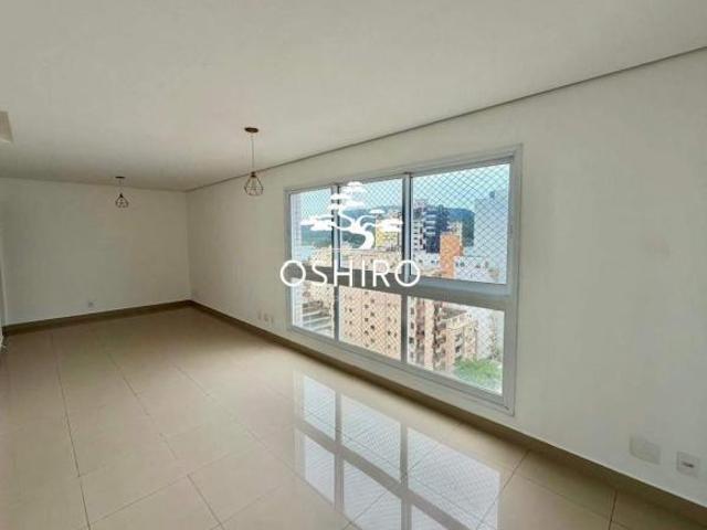 Apartamento à venda no bairro Ponta da Praia