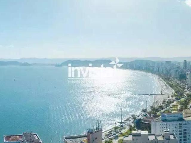 Apartamento à venda no bairro Ponta da Praia
