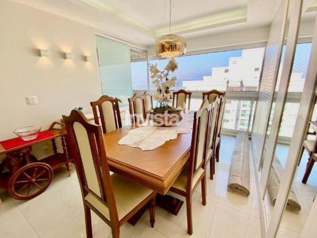 Apartamento à venda no bairro Ponta da Praia