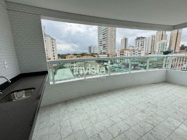 Apartamento à venda no bairro Ponta da Praia