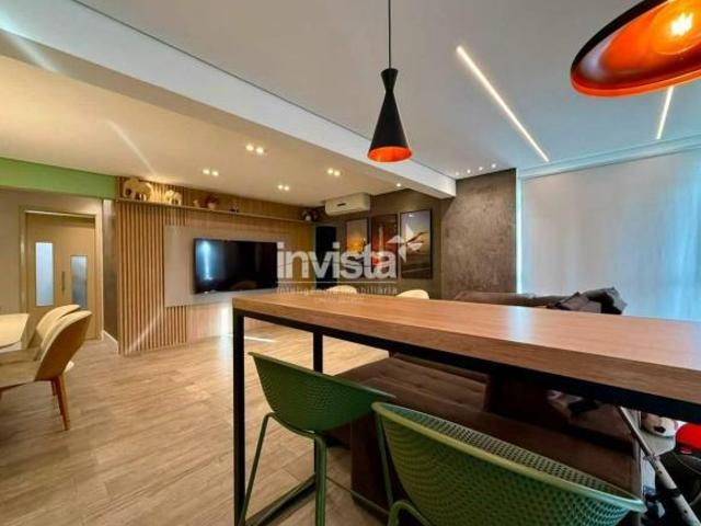 Apartamento à venda no bairro Ponta da Praia