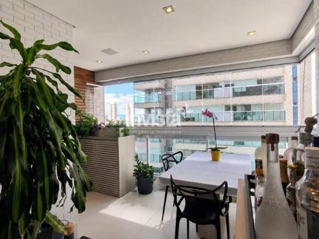 Apartamento à venda no bairro Ponta da Praia