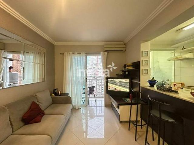 Apartamento à venda no bairro Ponta da Praia