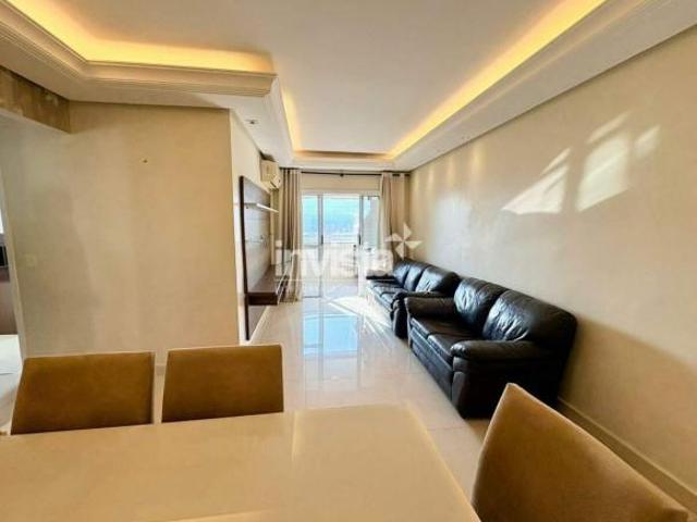 Apartamento à venda no bairro Ponta da Praia