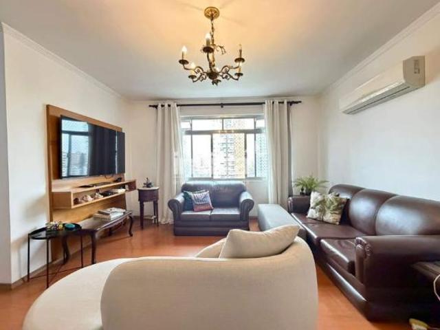 Apartamento à venda no bairro Ponta da Praia