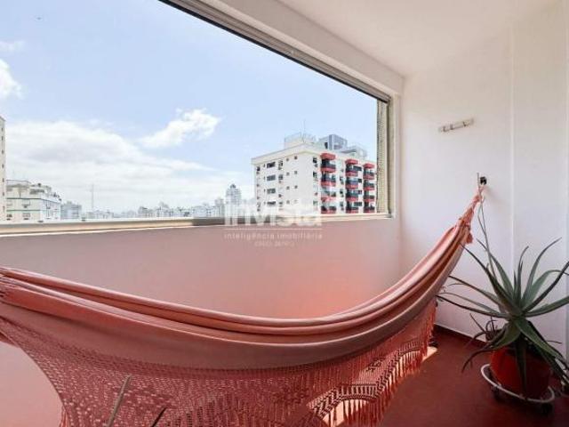 Apartamento à venda no bairro Ponta da Praia