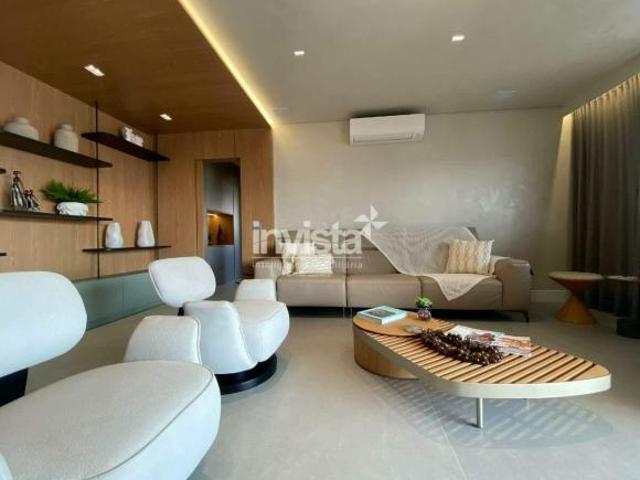 Apartamento à venda no bairro Ponta da Praia