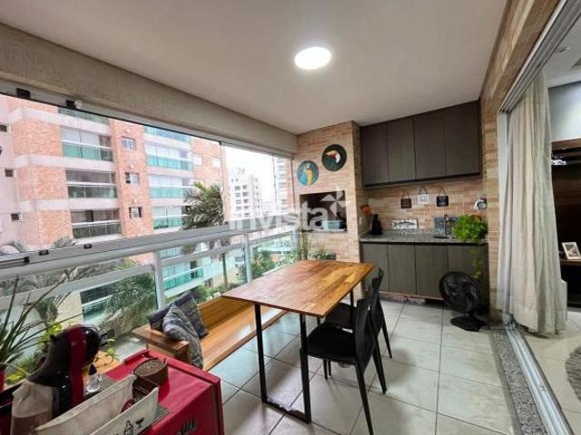 Apartamento à venda no bairro Ponta da Praia