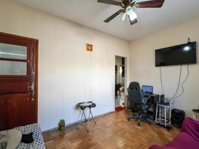 Apartamento á venda no bairro Prado