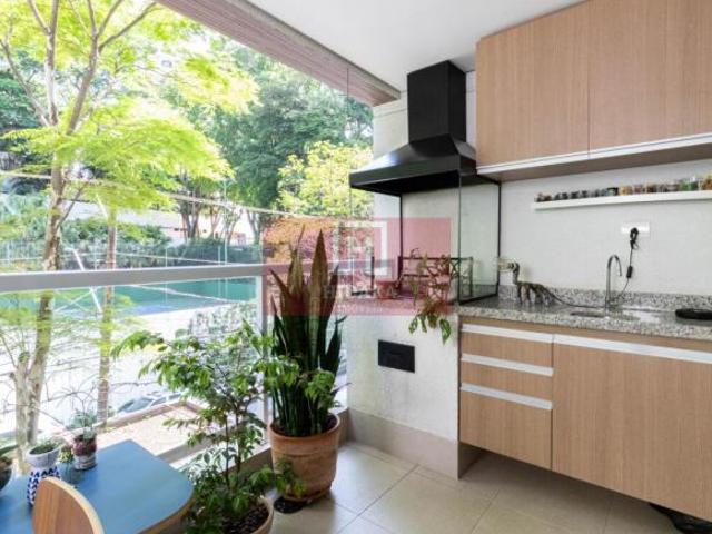 Apartamento à venda no bairro Real Parque São Paulo/SP, Zona Sul