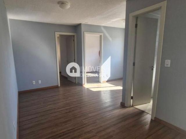 Apartamento à venda no bairro Restinga Porto Alegre/RS