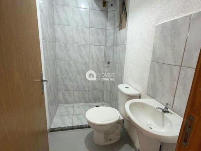 Apartamento à venda no bairro Restinga Porto Alegre/RS