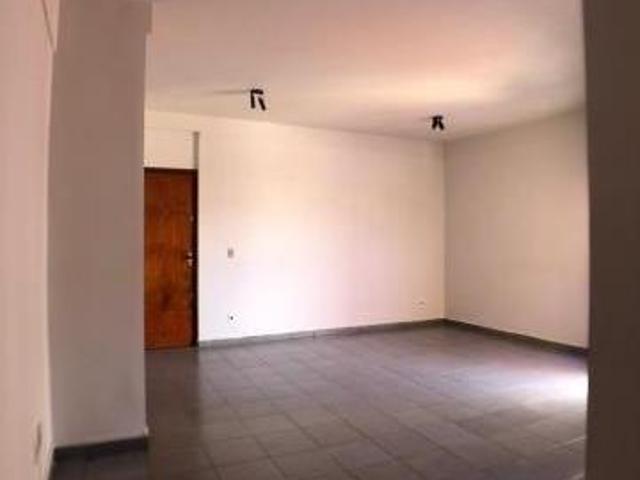 Apartamento à venda no bairro Rezende Junqueira Uberlândia/MG