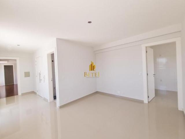 Apartamento à venda no bairro Rio Branco Caxias do Sul/RS