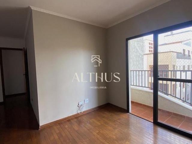 Apartamento à venda no bairro São Benedito Poços de Caldas/MG