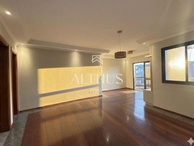 Apartamento à venda no bairro São Benedito Poços de Caldas/MG