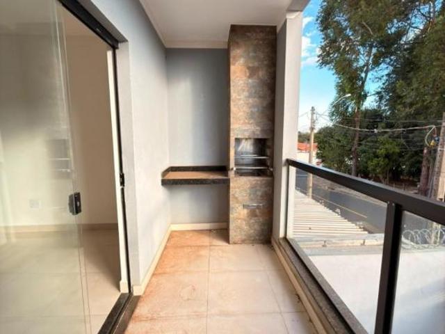 Apartamento à venda no bairro São Domingos