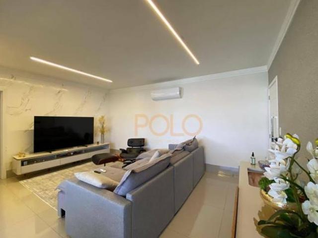 Apartamento à venda no bairro Santa Mônica em Uberlândia