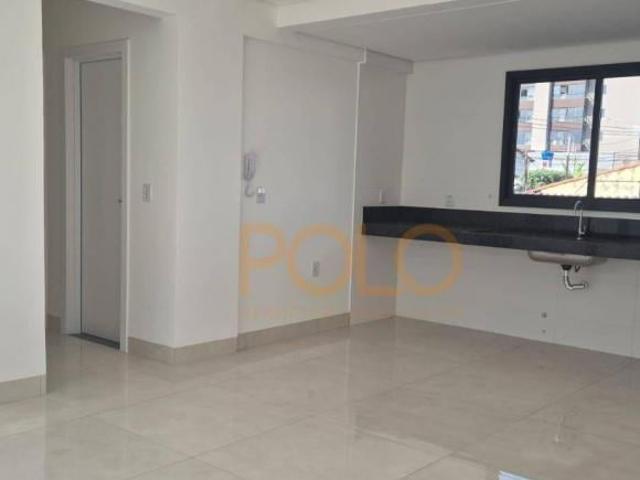 Apartamento à venda no bairro Santa Mônica em Uberlândia