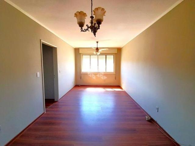 Apartamento a venda no Bairro Santana de 2 dormitórios com dependência a metros do Zaffari Ipiranga