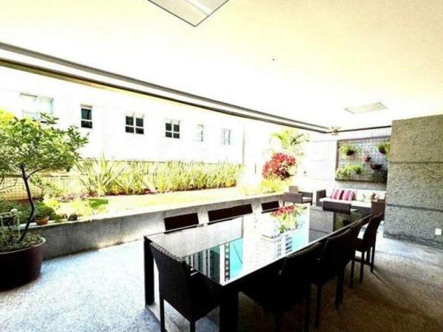 Apartamento à venda no bairro Santo Agostinho
