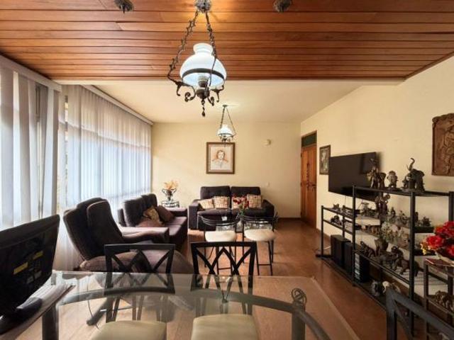 Apartamento à venda no bairro Santo Agostinho