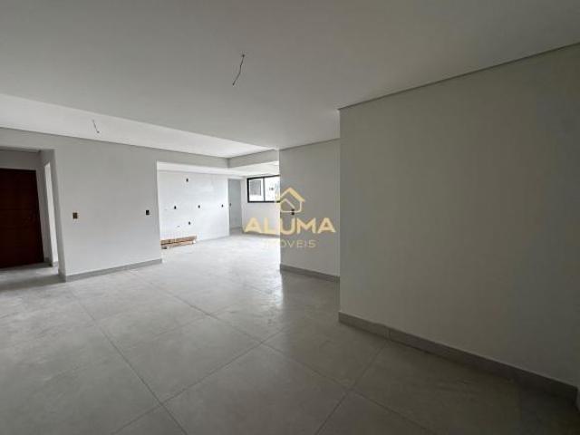 Apartamento à venda no bairro Santo Antonio Conselheiro Lafaiete/MG