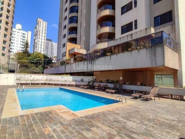 Apartamento à venda no bairro Santo Antônio