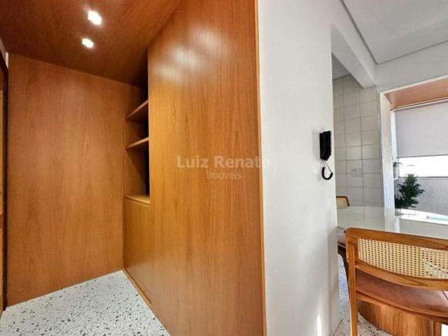 Apartamento à venda no bairro Santo Antônio