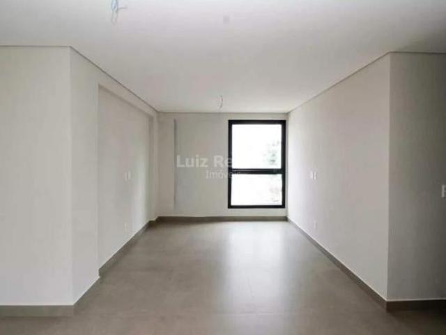 Apartamento à venda no Bairro Santo Antônio