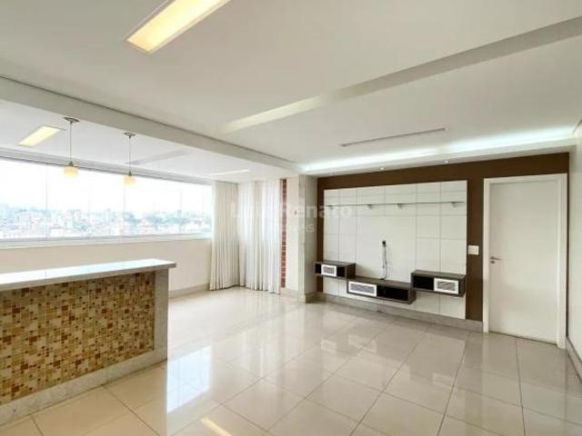 Apartamento à venda no bairro Sagrada Família