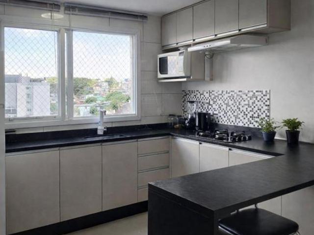 Apartamento à venda no bairro Sagrada Família