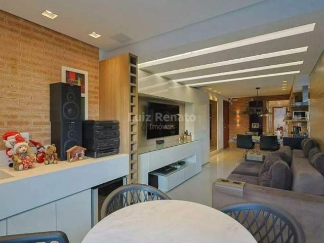 Apartamento à venda no bairro Sagrada Família