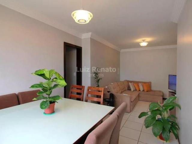 Apartamento à venda no bairro Sagrada Família