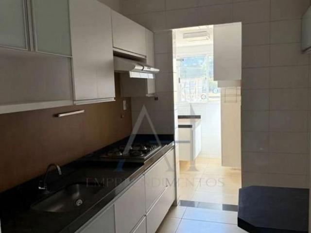 Apartamento à venda no bairro Saraiva Uberlândia/MG
