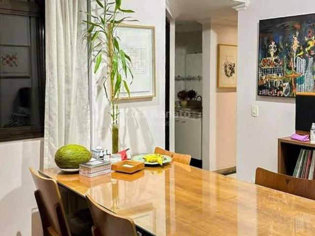 Apartamento à venda no bairro Savassi