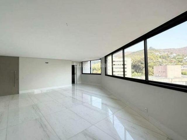 Apartamento à venda no bairro Serra