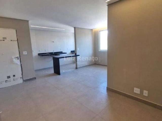 Apartamento à venda no bairro Serra