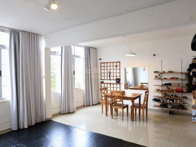 Apartamento à venda no bairro Serra