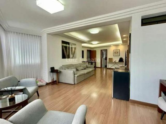 Apartamento à venda no bairro Silveira