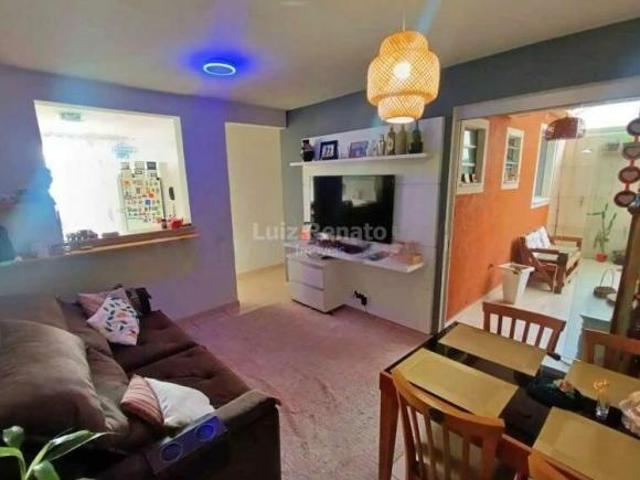 Apartamento à venda no bairro Silveira