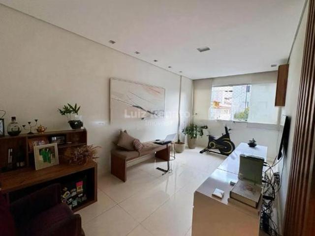 Apartamento à venda no bairro Silveira
