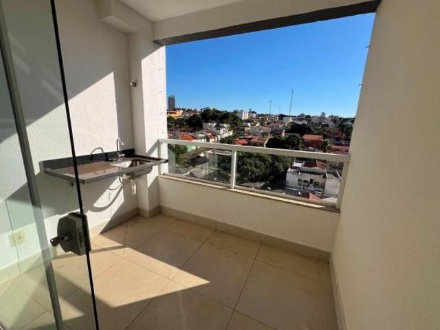Apartamento à venda no barro tubalina Uberlândia MG